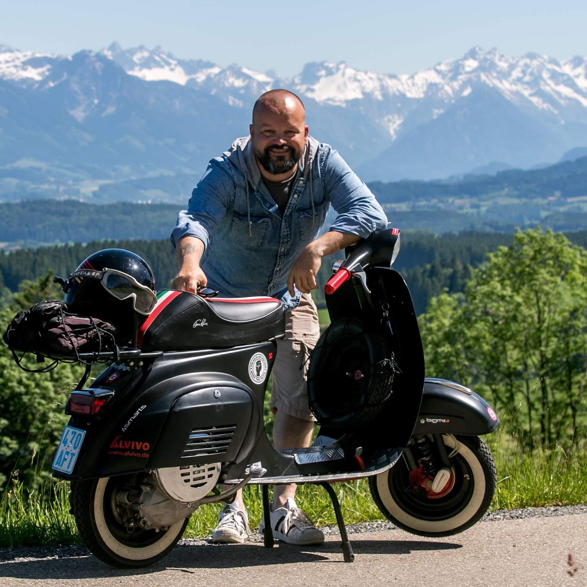 Vespa Gentleman Giro 2021 (6300km/60 Days) - La Vida Vespa - 80 Days ...